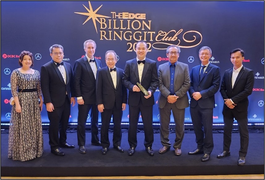 Yinson honoured at The Edge Billion Ringgit Club 2022 Awards - Yinson Holdings Berhad